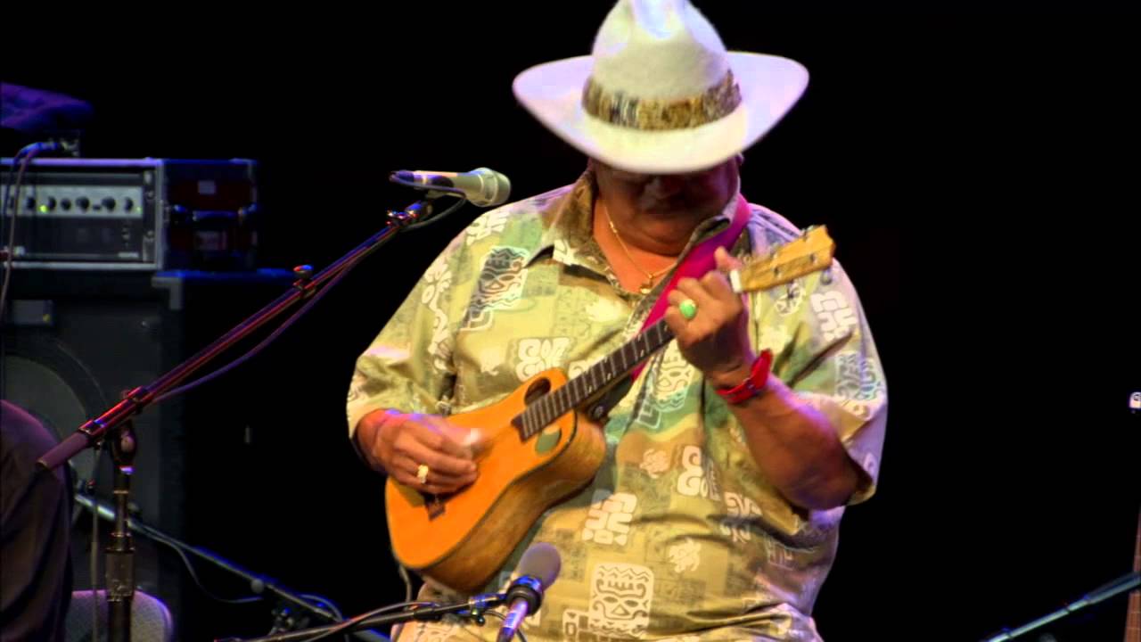 The Hawaiian Legends - LND Slack Key - ledward kaapana - YouTube