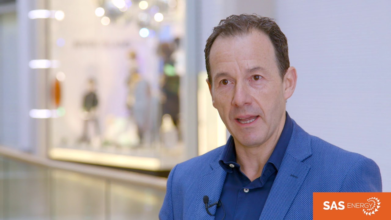 SAS ENERGY SYZYGY Solar PV Installation at Meadowhall - YouTube