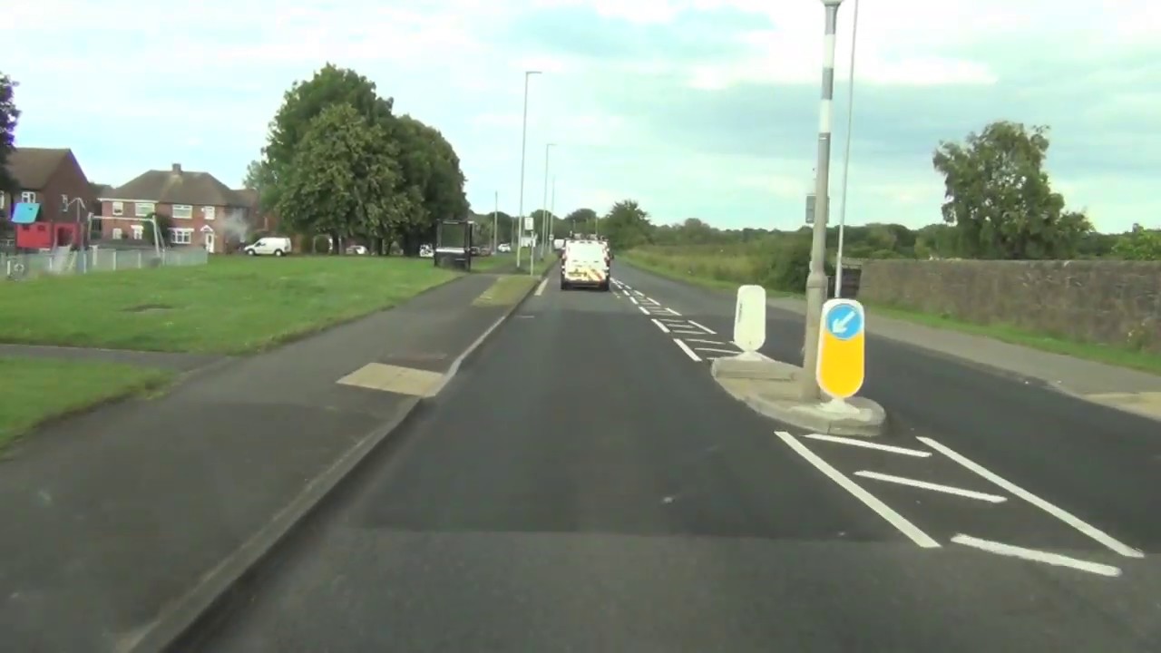 Seghill Level Crossing - YouTube