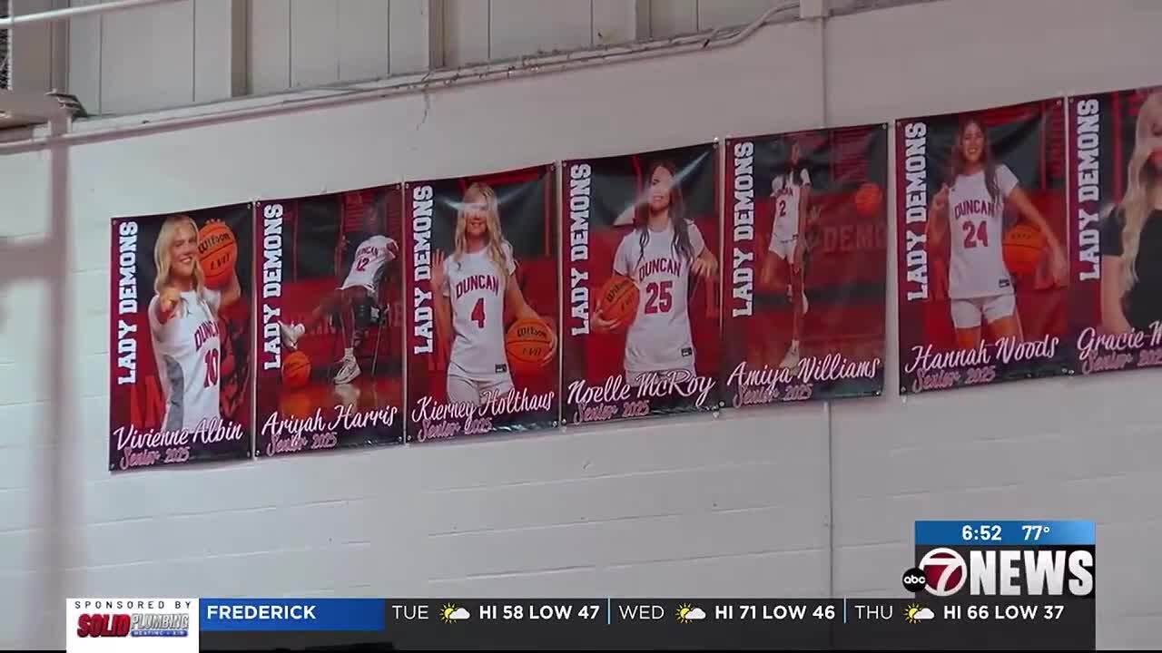 Senior-Led Duncan Demons race towards championships - YouTube