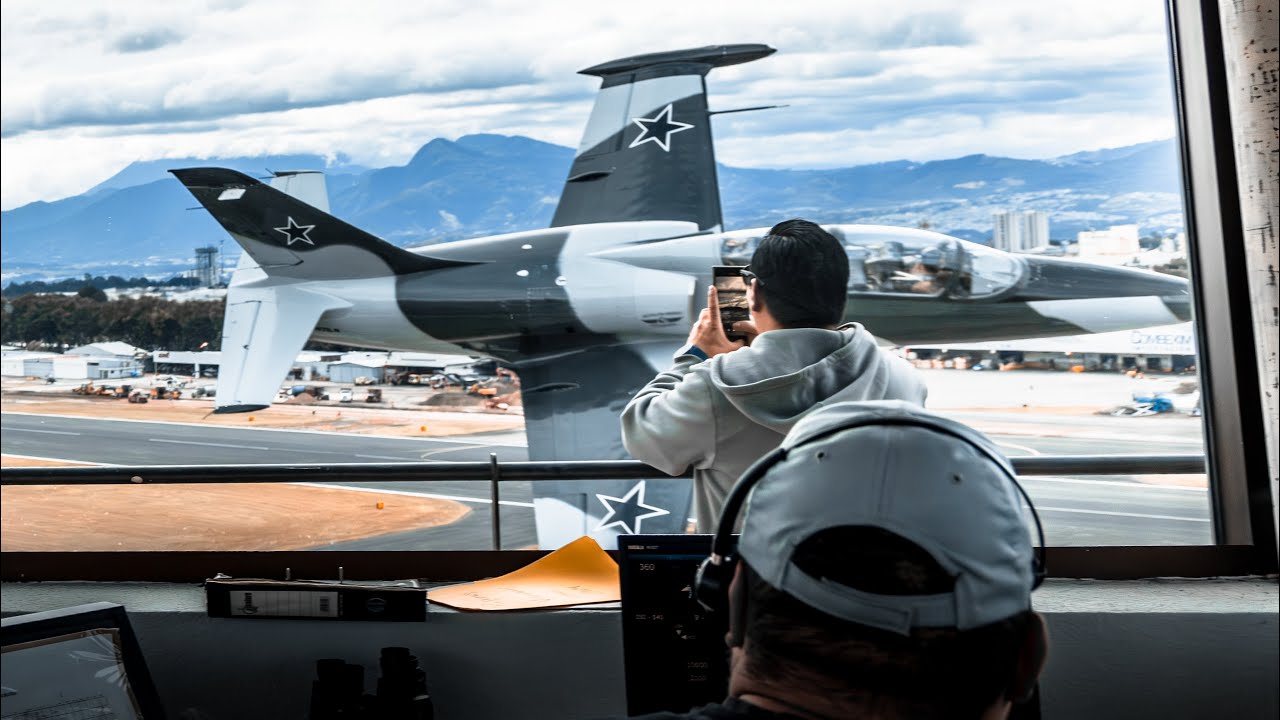 Jet Flying at Guatemala City Air Show! Dec 8, 2024 - YouTube
