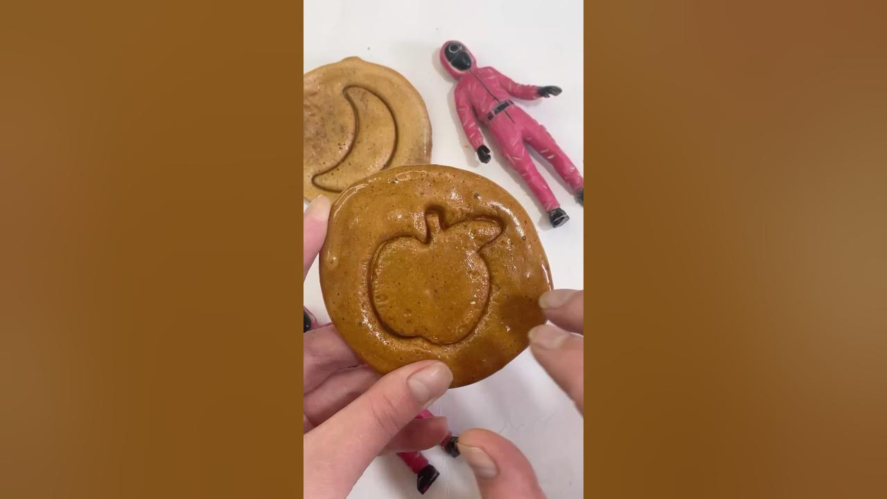 Squid game Dalgona cookie #dalgona #squidgame - YouTube