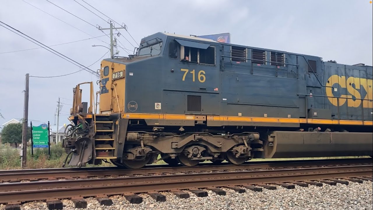 CSX M801 Triple Header SB Manifest Train With CSX 716 Leading Florence SC - YouTube