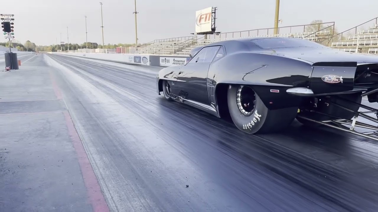 Albert Racing Engines - YouTube