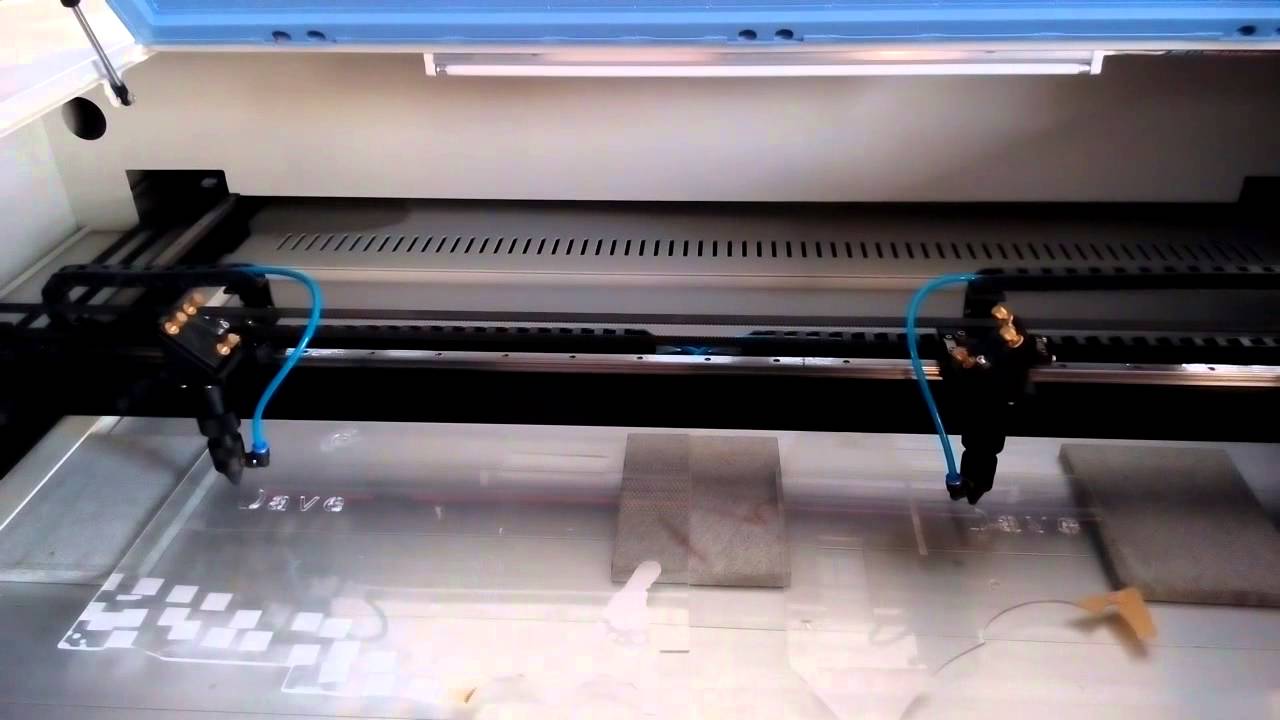U-L1390 laser cutting machine with 2 heads - YouTube