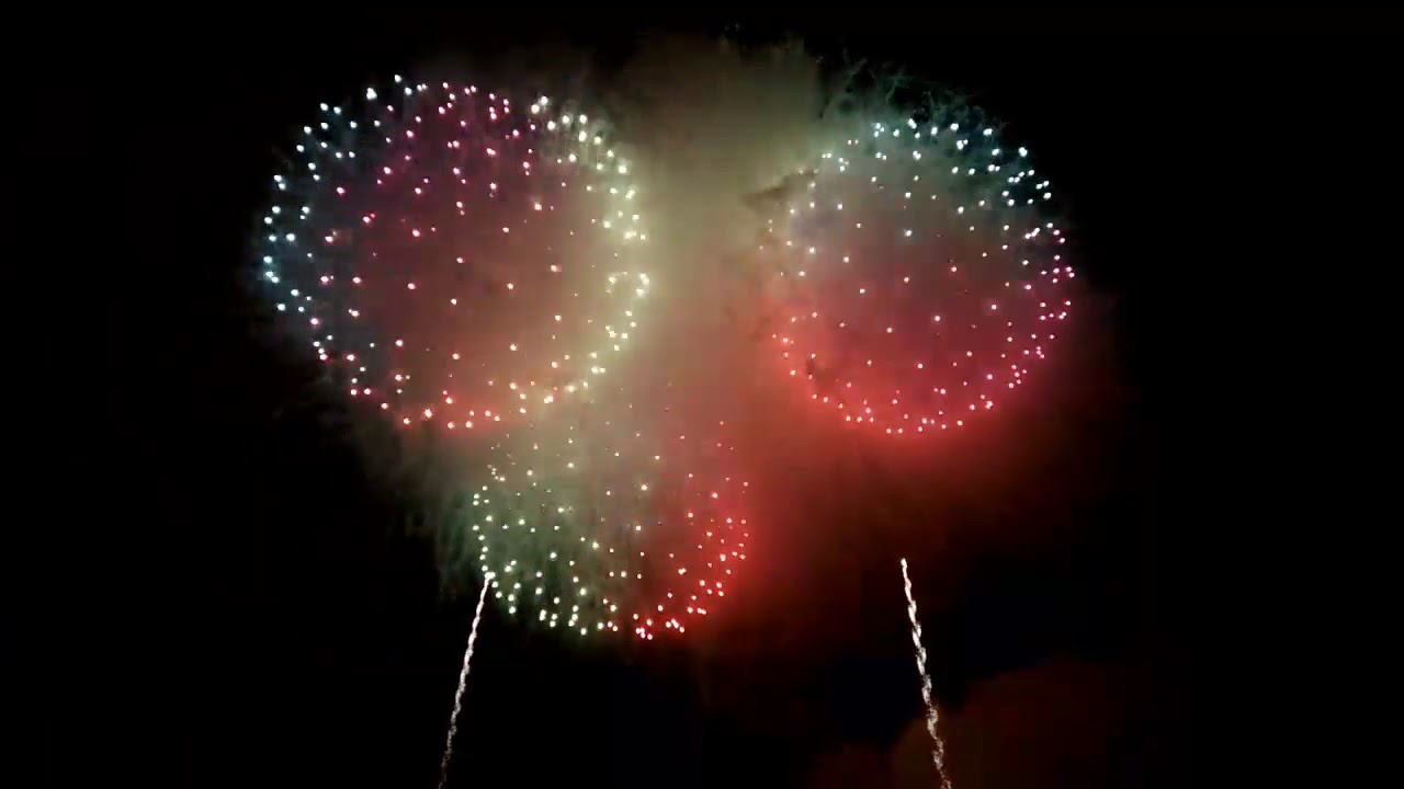 Persembahan bunga api dan Pembukaan taman baru(bandar seri begawan ...