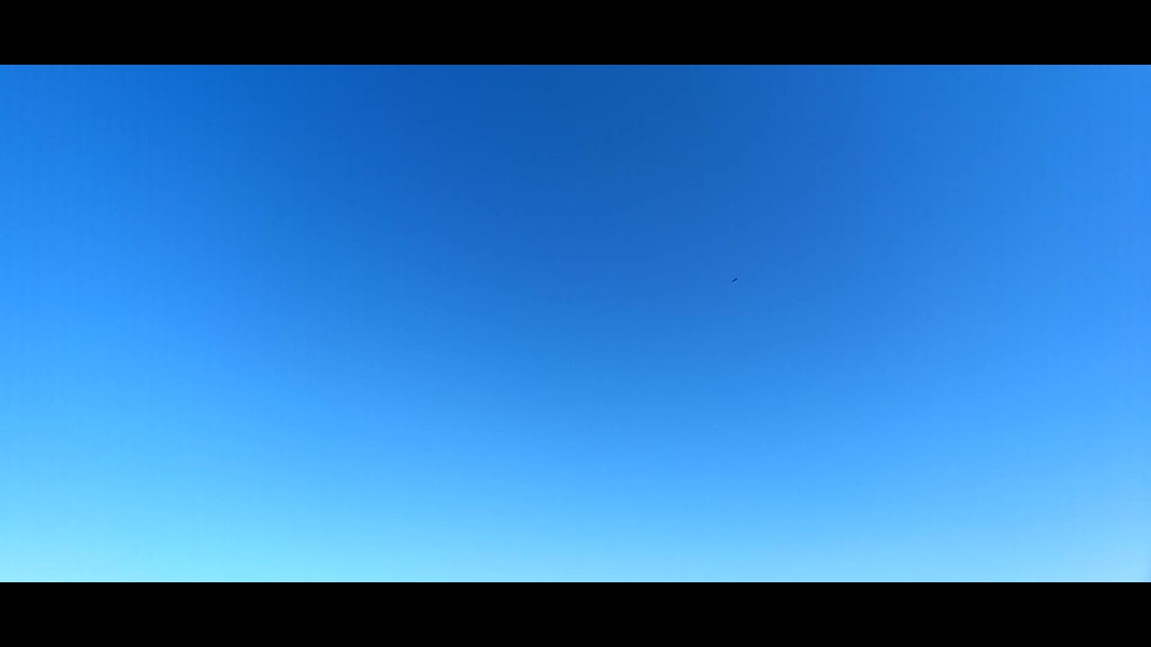 A Clear Blue Sky, ambient texture music for relaxation and winding down ...