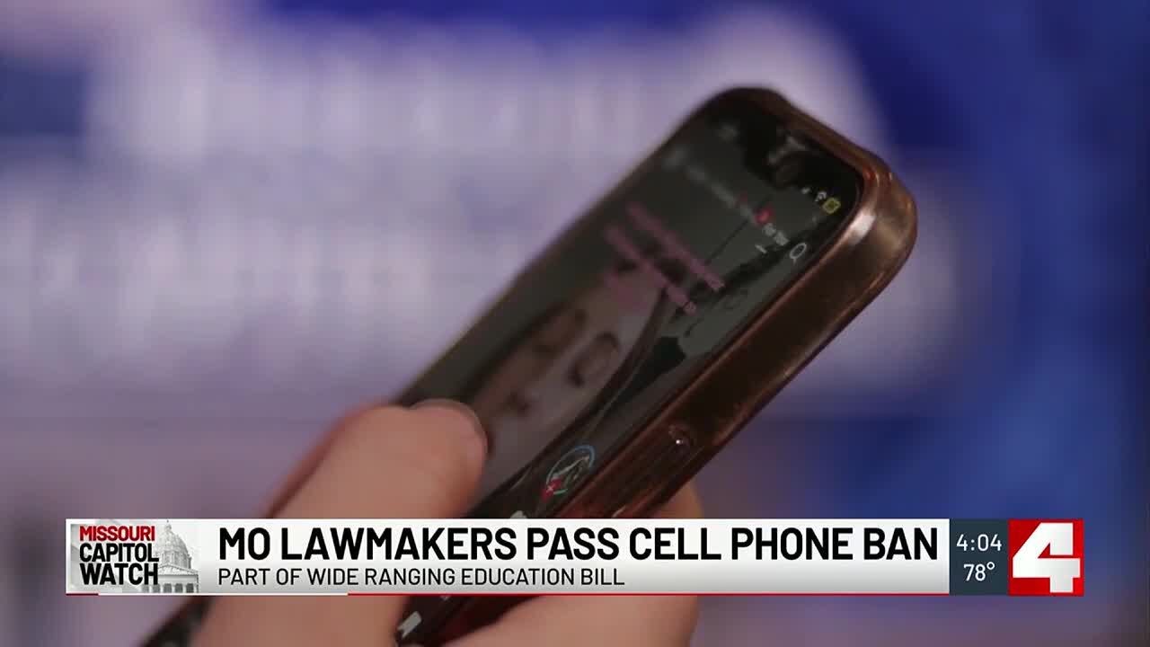 Missouri lawmakers pass bill to ban cell phones in schools - YouTube