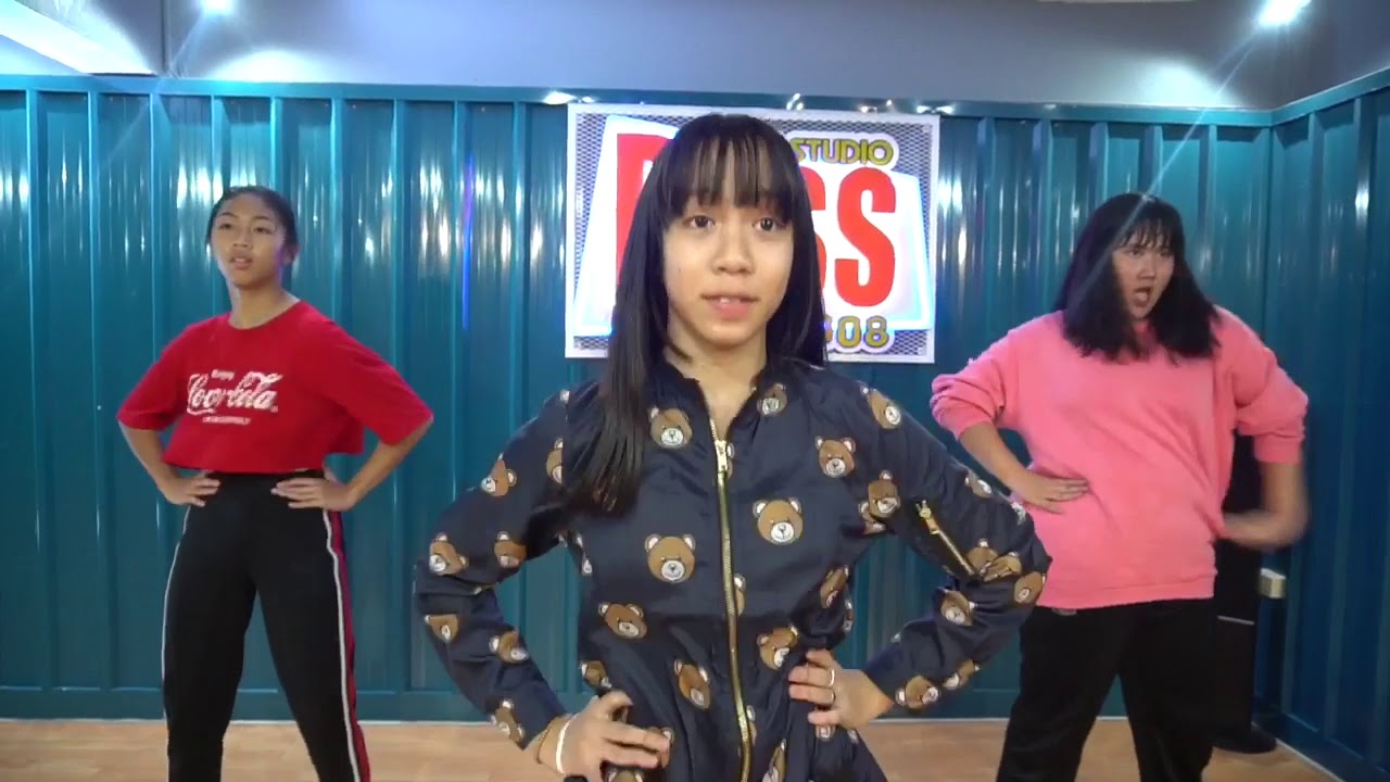 MV HIT CLASS by Kru.Nut (12/09/2019) - YouTube