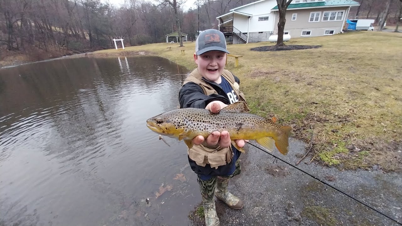 fishing in laurel run for wild Brown trout(BIG FISH)small pa stream ...