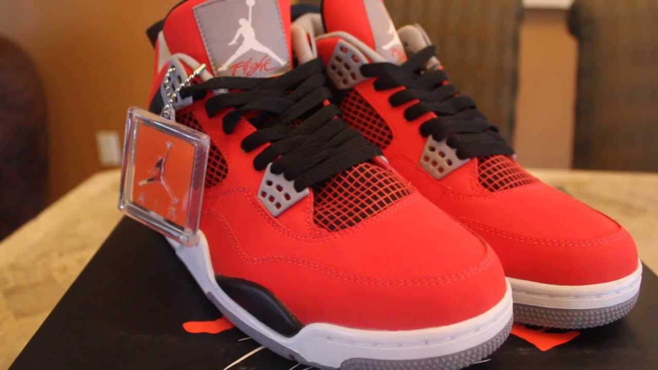 Review: Air Jordan Retro 4 Toro Bravo - YouTube
