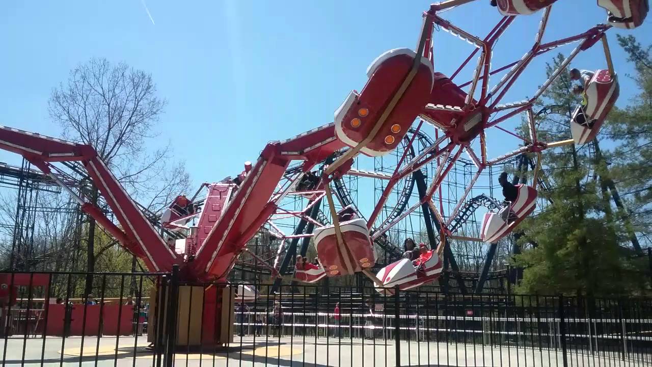 Shake Rattle & Roll off ride pov - YouTube