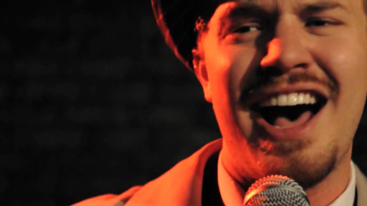 CAKE | She'll Come Back To Me - YouTube