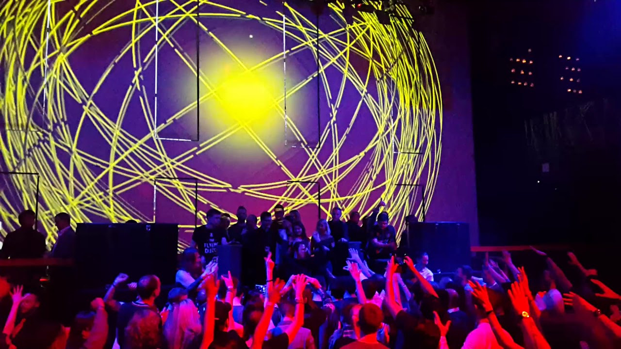 Markus Schulz OTC, Moscow, 21.04.18: Fire Wire (Cosmic Gate remix ...