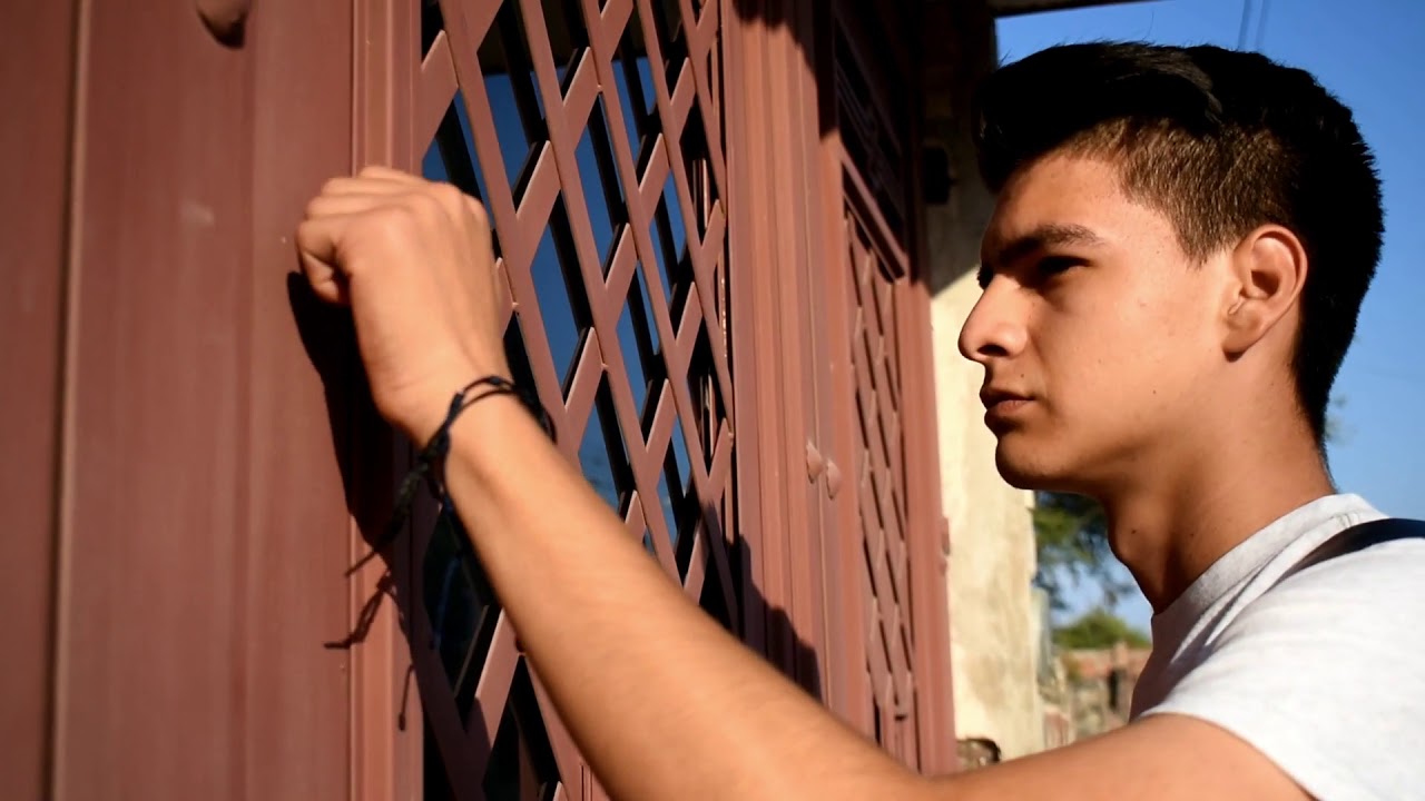 Mi Regalo - Cortometraje - YouTube