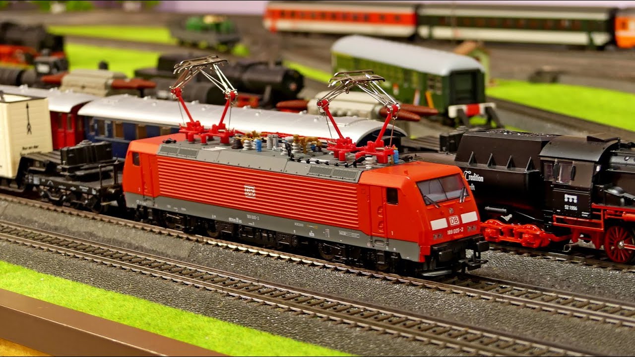 Piko BR 189 Db AG AC Digital - YouTube