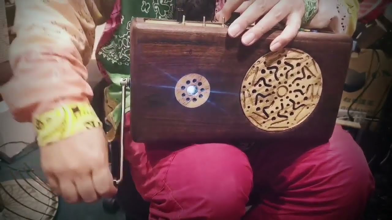 Distorted sound by Generator Organ's built-in filter - YouTube