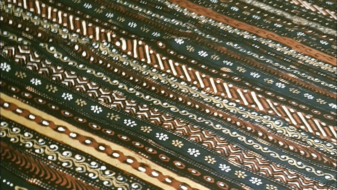 Alunan Nada Batik Motif UDAN LIRIS - YouTube