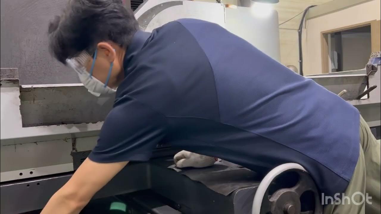 SKD 11 평면연삭 - YouTube