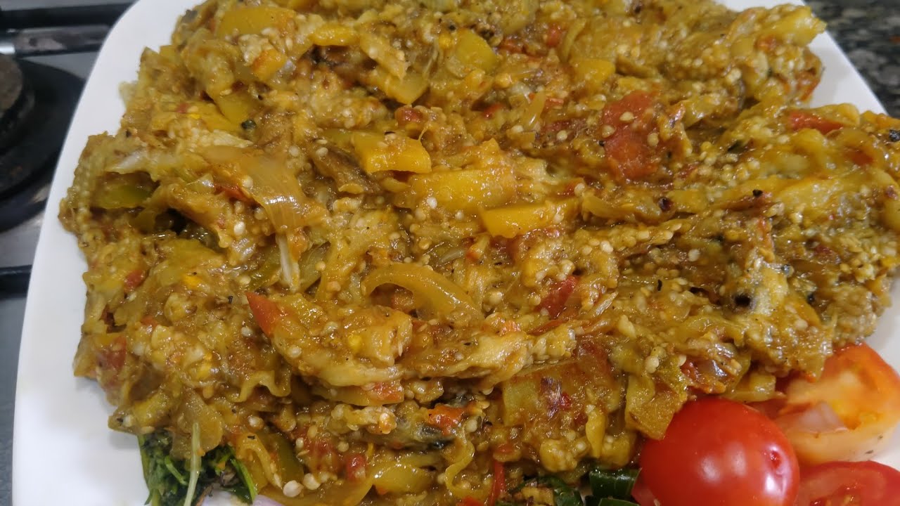 Bengan Ka Bharta | بینگن کا بھرتہ | Roasted Eggplant Recipe By Satrungi ...