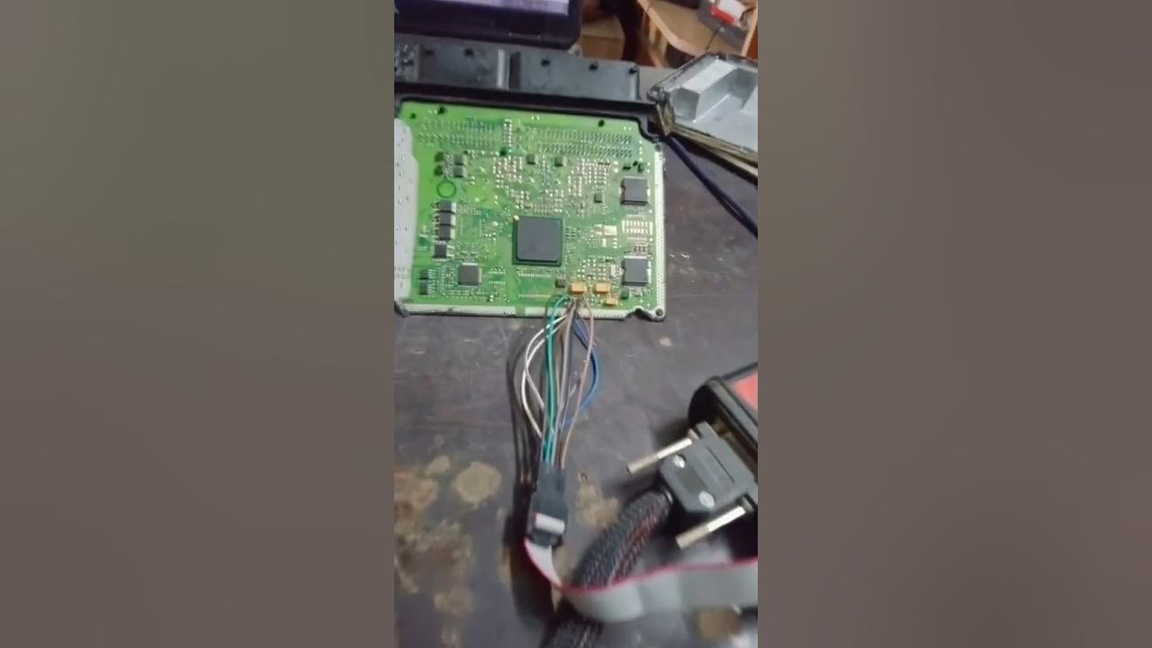 Chevrolet Cruze ecu read) write via ktag - YouTube