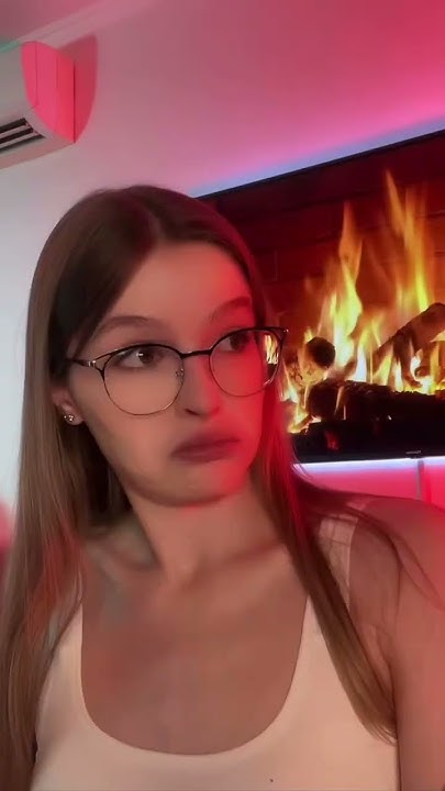Вы не поверите сколько ей лет😳 Youtube