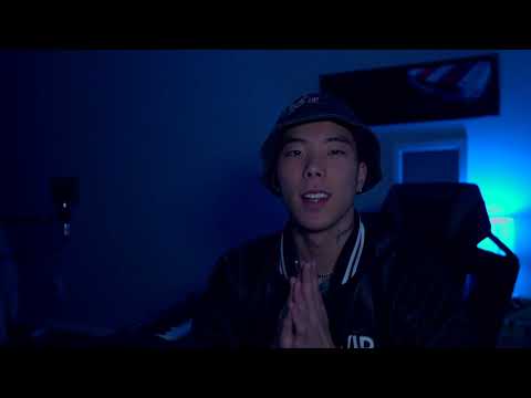 CHRISTIAN ARTIST MAKES FUNKY BEAT! - YouTube