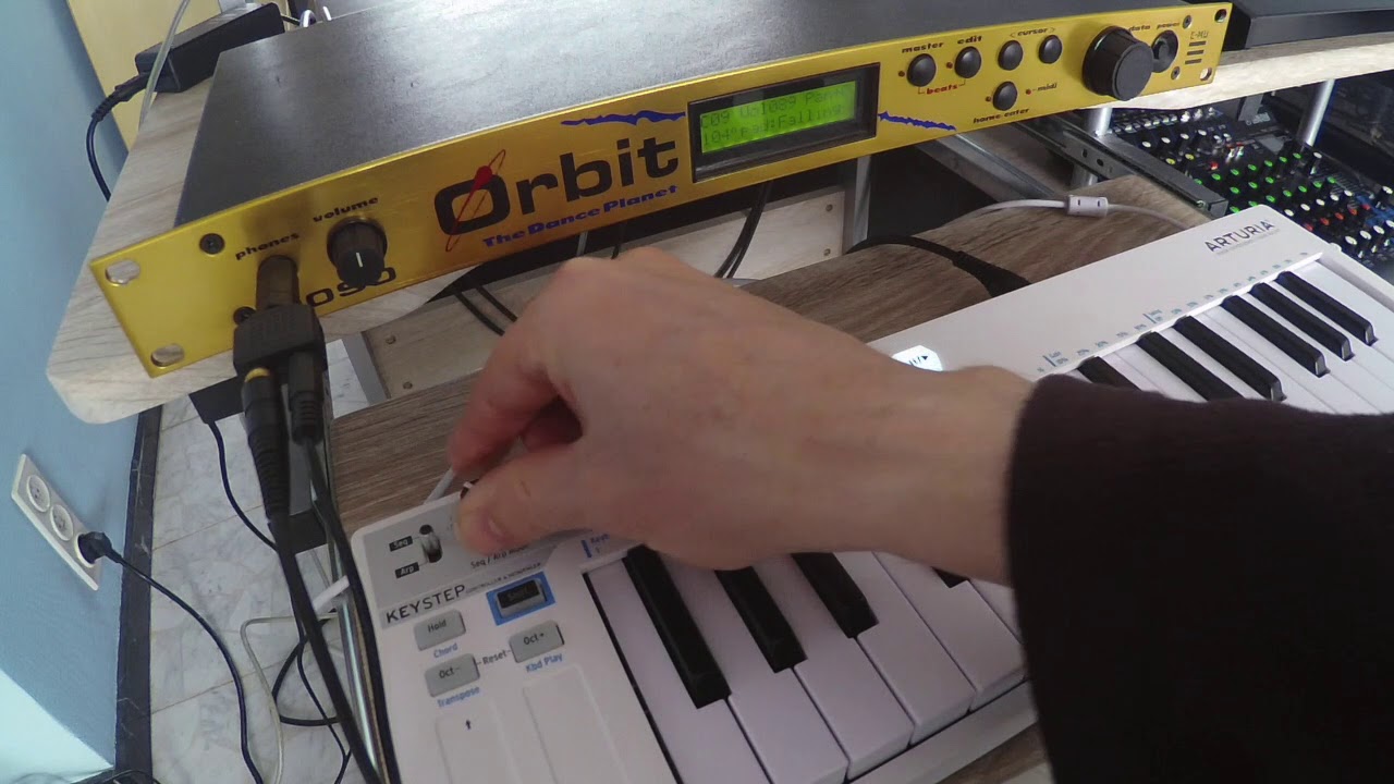 E-MU Orbit V2 - Sequence - YouTube