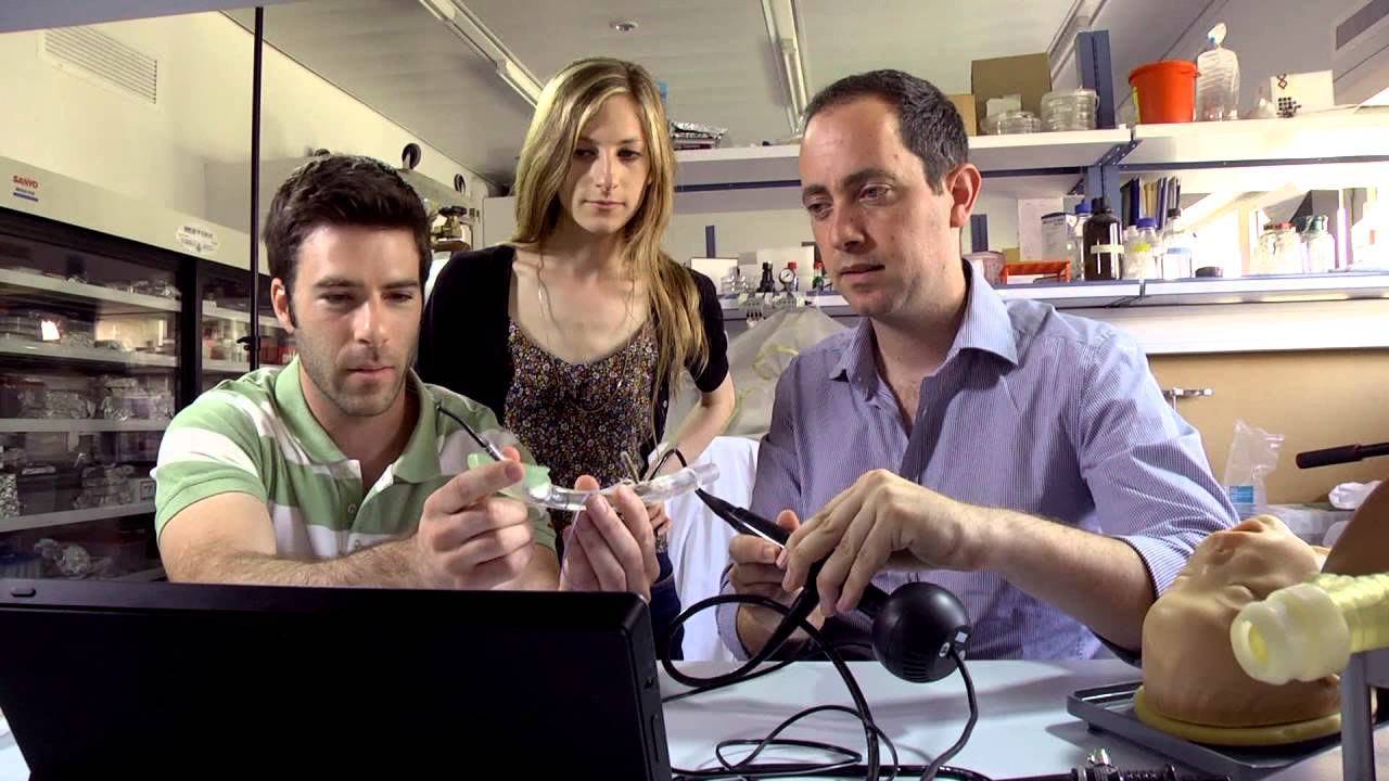 Robotic Intubation Prototype Crawls to the Lungs in Difficult ...