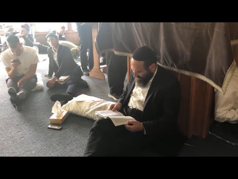 Rabbi Daniel Kalish @ Camp Sulam | Tisha B’Av Morning - YouTube