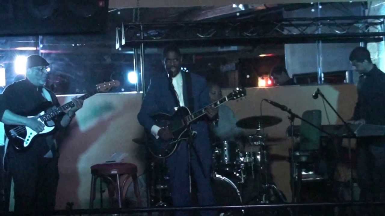 The Rodney Kelley Experience (Jimi Hendrix cover) - YouTube