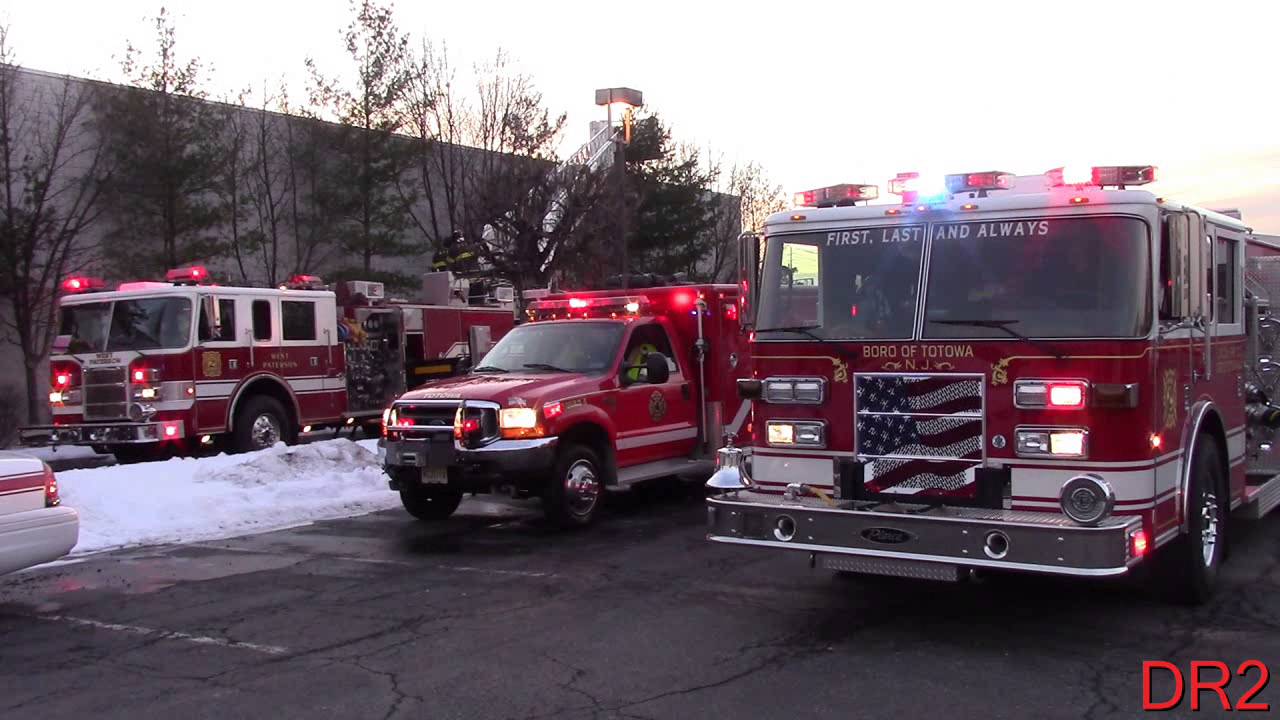 Totowa Fire Department Working Hotel Fire Route 46 Holiday Inn 1-28-16 ...