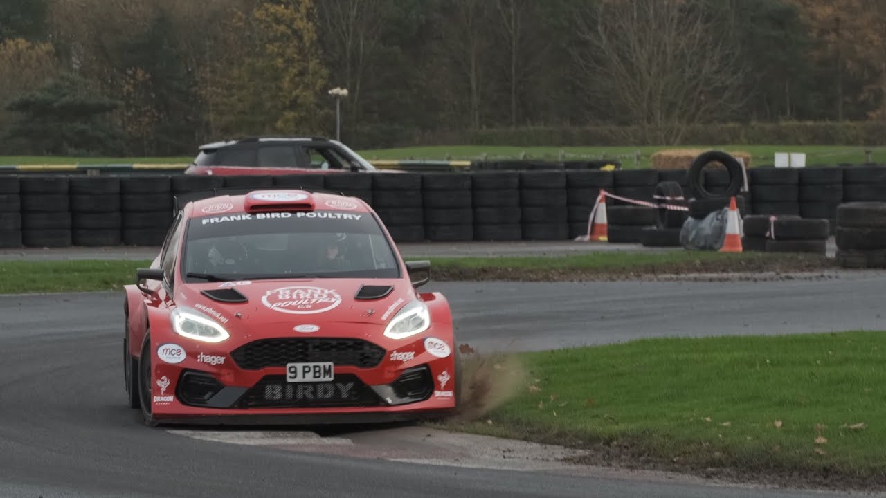 Ford Fiesta Rally2 - Pushing Hard on Track | Amazing Sound (4K) - YouTube