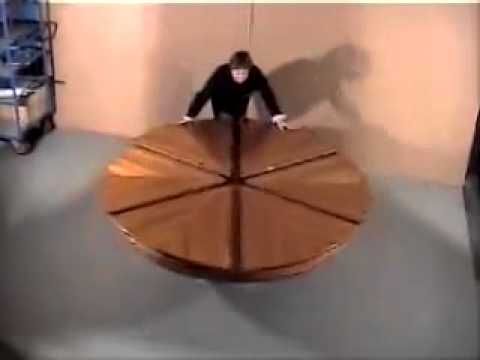 DB Fletcher Capstan Ilona expanding table - YouTube