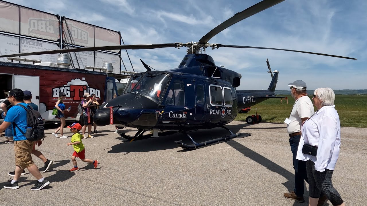 CRAF Chopper Wings Over Springbank Airshow 2022 HD - YouTube