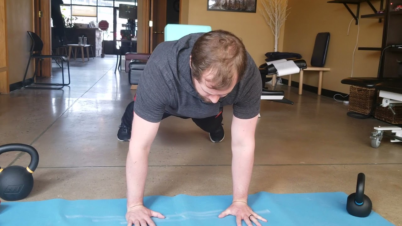 How to do a Dynamic Plank - YouTube