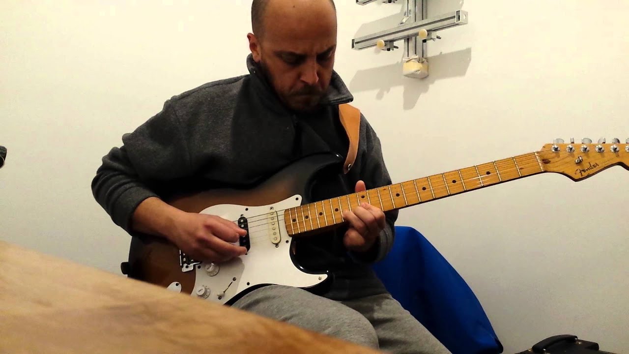 Shadow mini humbucker (singlecoil sized) bridge pickup - test - YouTube