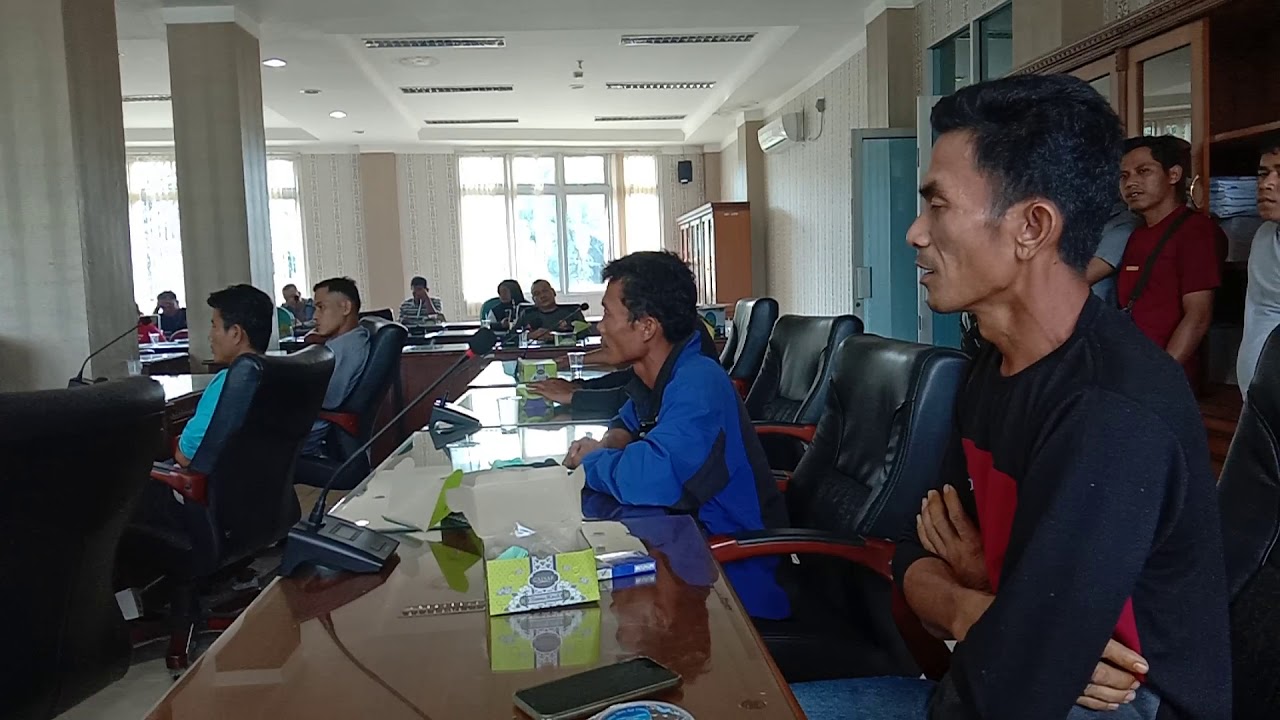 Inilah Jeritan Karyawan Anam Koto Pasbar - YouTube