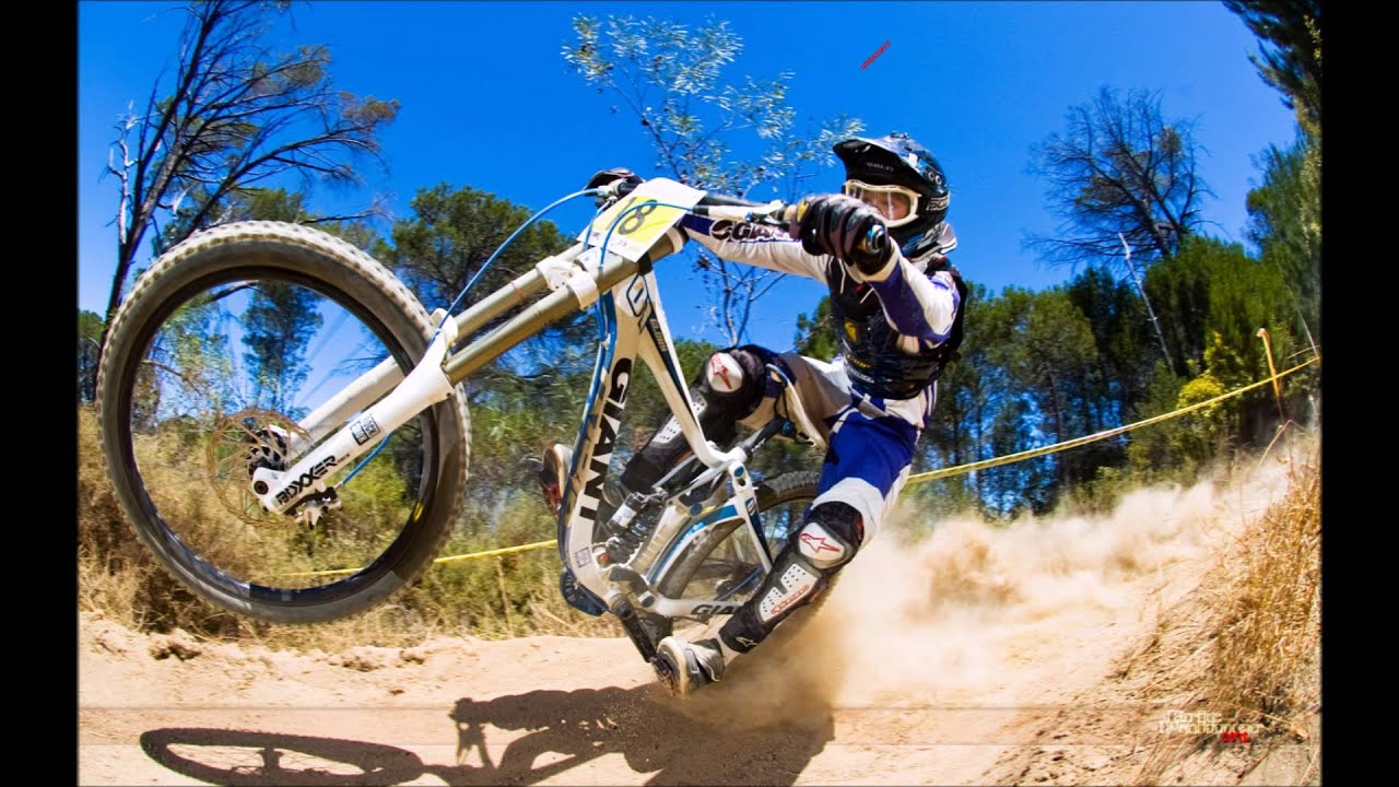 THE RIDERS ARE AWESOME - YouTube