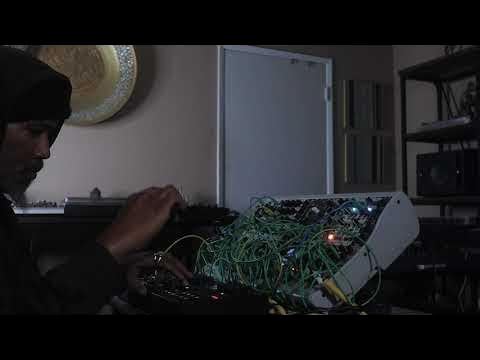 Sonic Light Bridge | Live Modular Synth | Digitone | Syntakt Session - YouTube