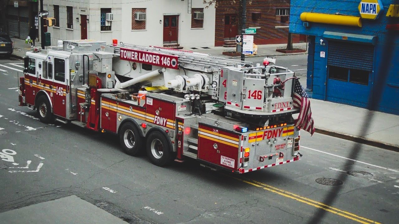 FDNY - Tower Ladder 146 Responding in Greenpoint, Brooklyn - YouTube