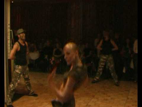 Salsa demo at Salsa @ the Airport (Rotterdam)