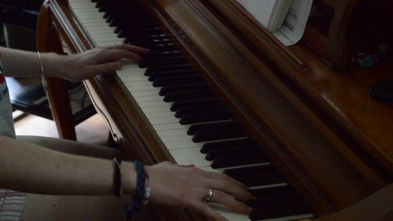 Seeing Stars - Borns (Piano Instrumental) - YouTube