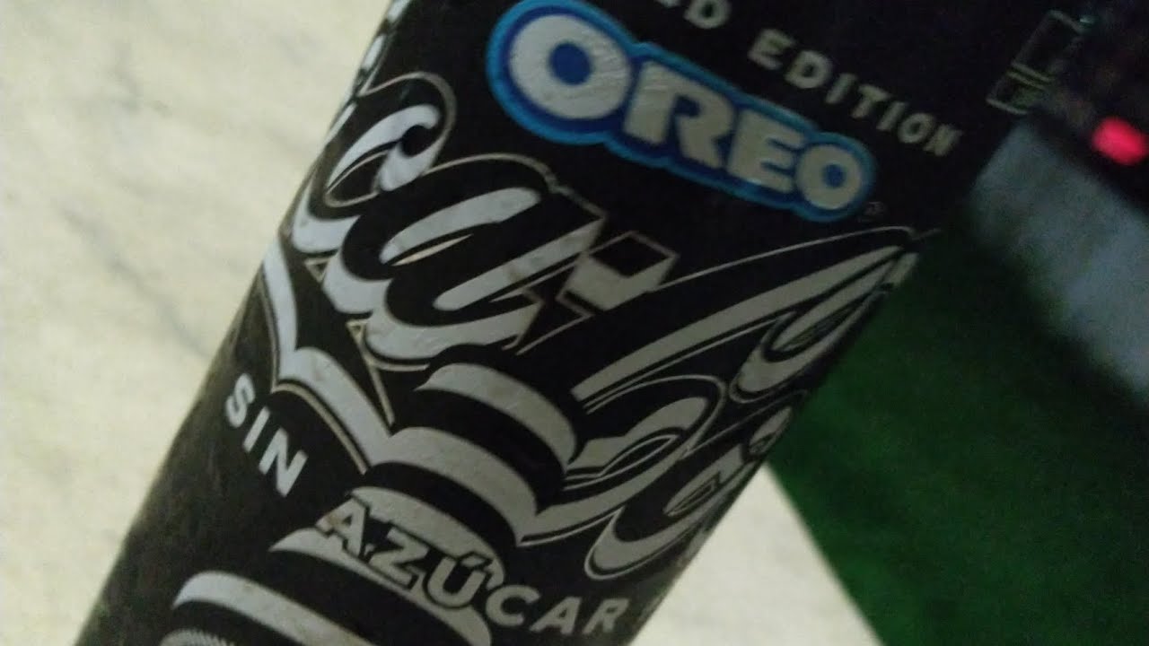probando la nueva coca cola de oreo - YouTube