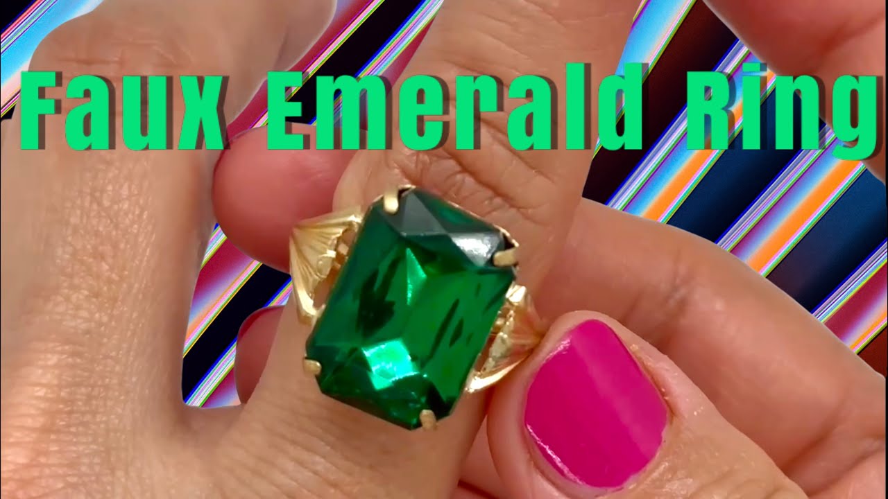 Vintage Jewellery | 💚Faux 60’s Emerald Ring💚| Presentation - YouTube