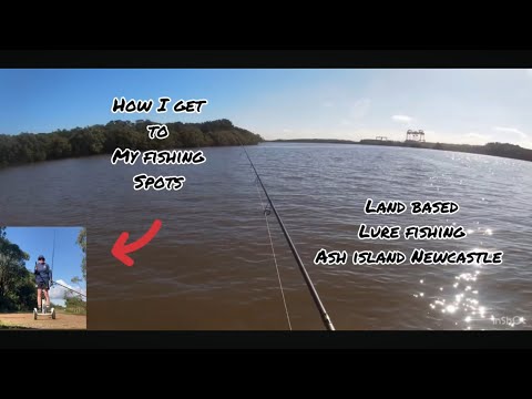 Land based lure fishing Newcastle NSW - YouTube