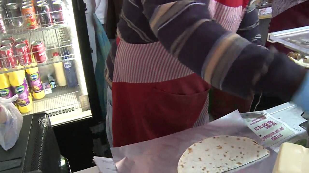 Broodje van Mootje, de Uithof Utrecht - YouTube