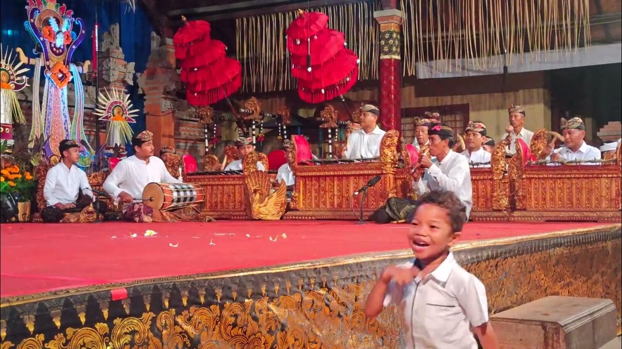 keajaiban barong di sanggar putra barong celuk #bali #balinesetradition - YouTube