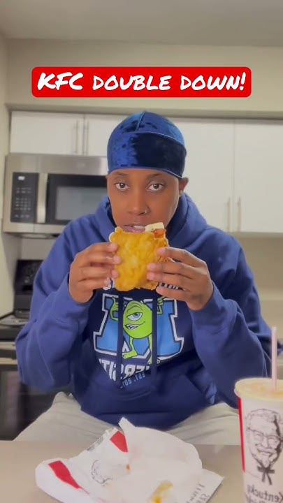 KFC Double Down Sandwich RETURNS!! - YouTube