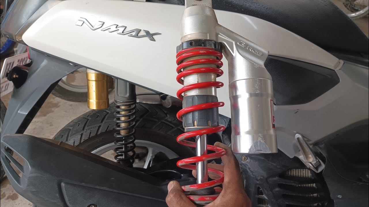 ganti shock nmax tanpa lepas BOK dan knalpot - YouTube